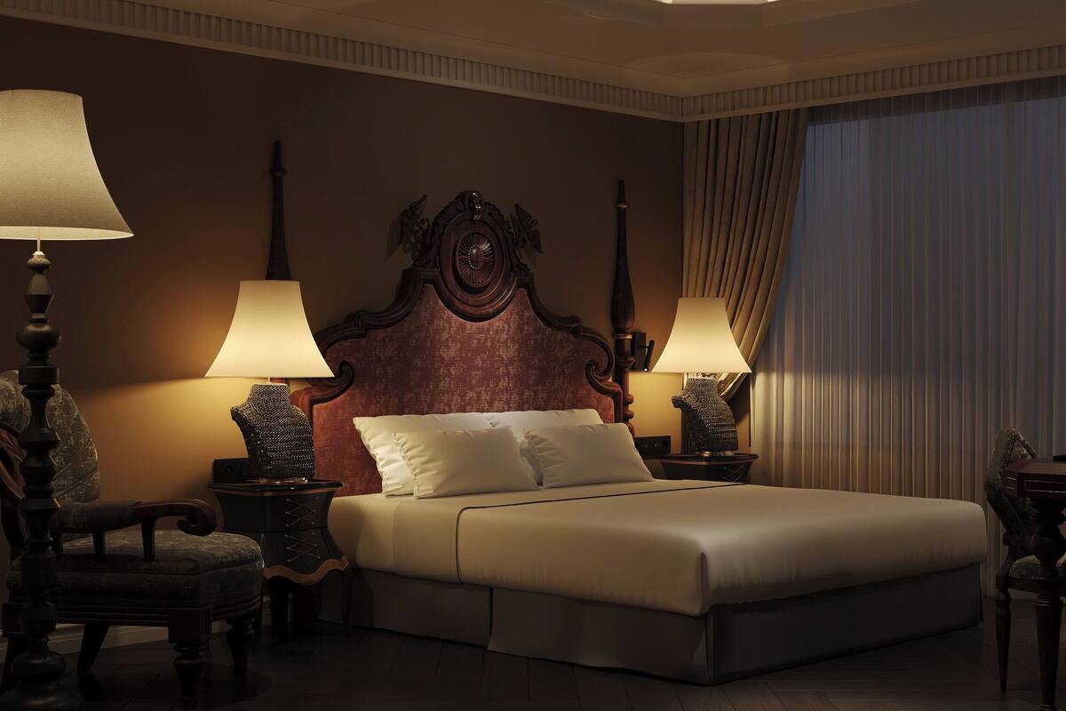 Executive Suite Room | Minibar, cofre no quarto, secretária, quartos insonorizados