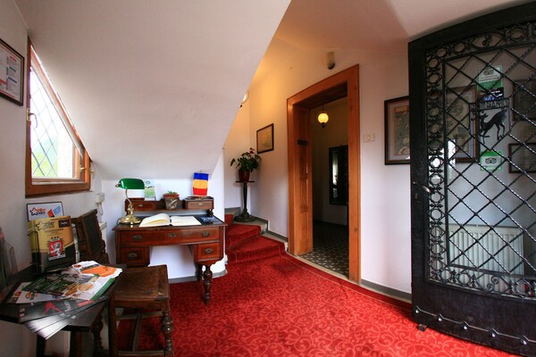 Pensiunea Casa Cranta - Brașov, Rumanía