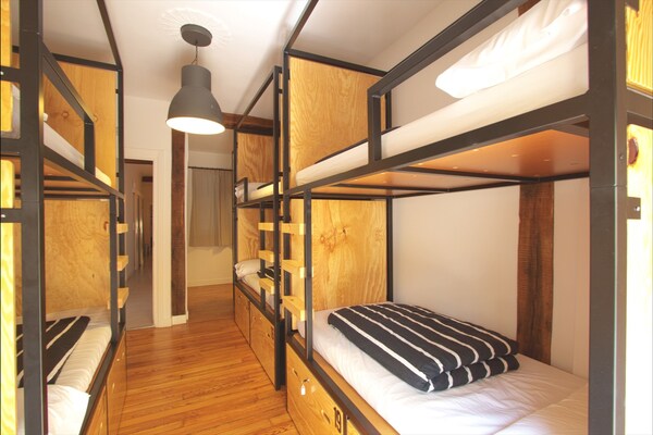 Surfing Etxea - Hostel - Saint-Sébastien