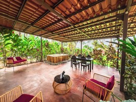 Cabana de Madeira Familiar | Terraço/pátio interior