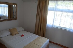 Casa Panorâmica, 2 quartos, kitchenette, vista para o oceano | 2 quartos, roupa de alta qualidade, cofre no quarto 