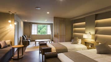 Cofres nos quartos, escrivaninha, cortinas blackout