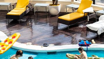 Piscina interior