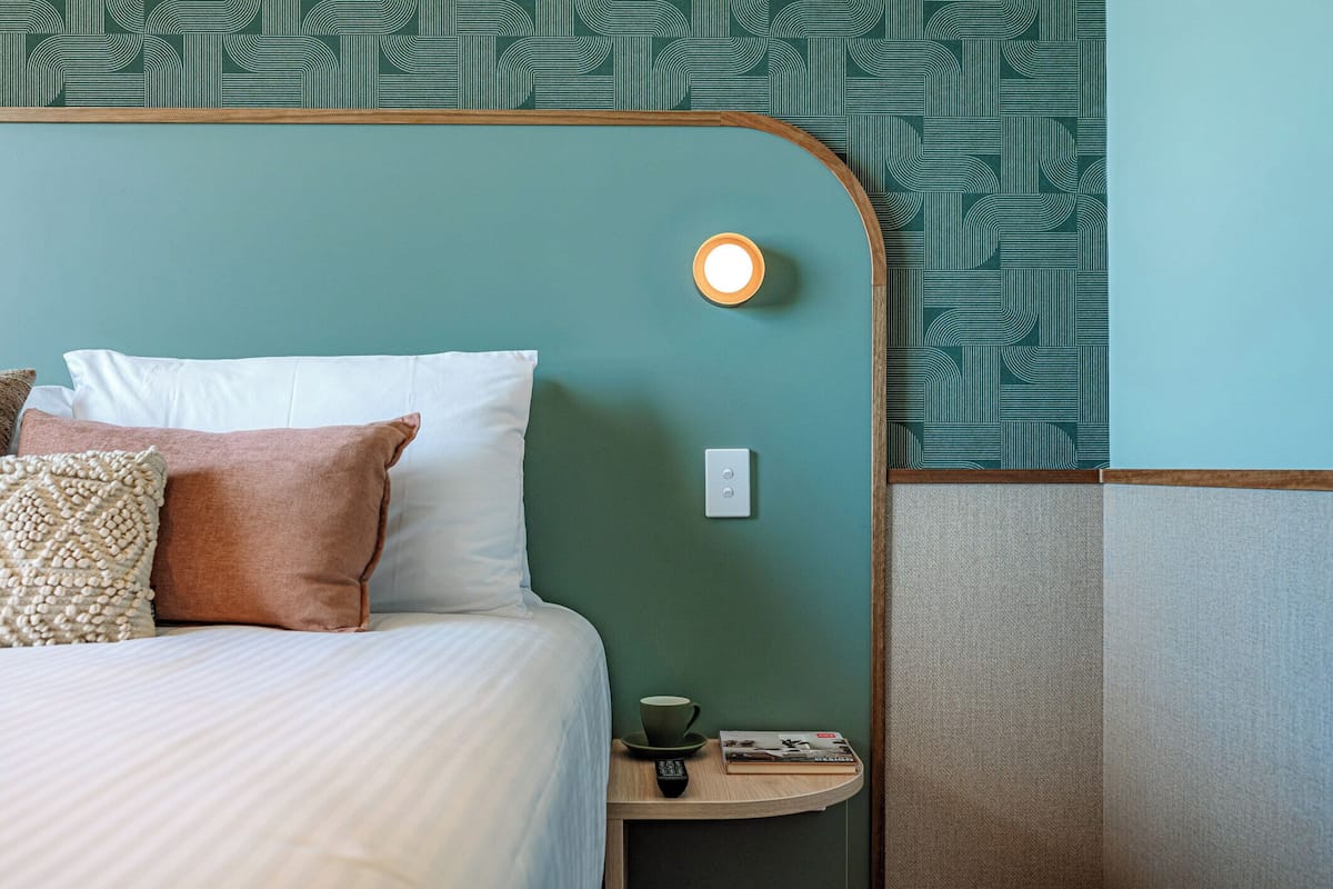 Apartamento executivo, várias camas | Roupas de cama premium, edredons de pluma, camas Tempur-Pedic