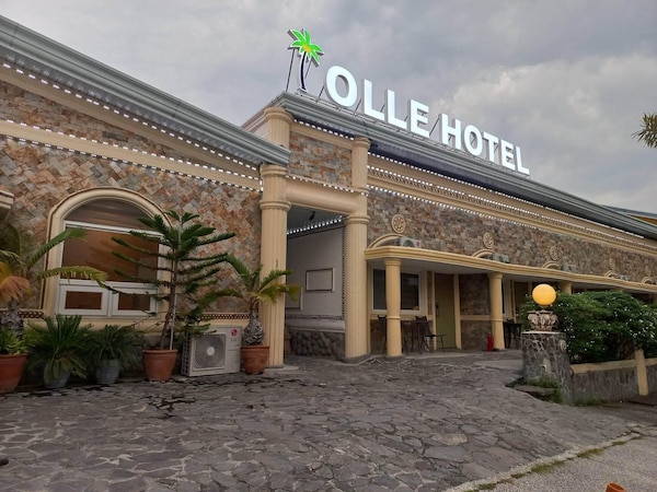 Olle Hotel - Mabalacat
