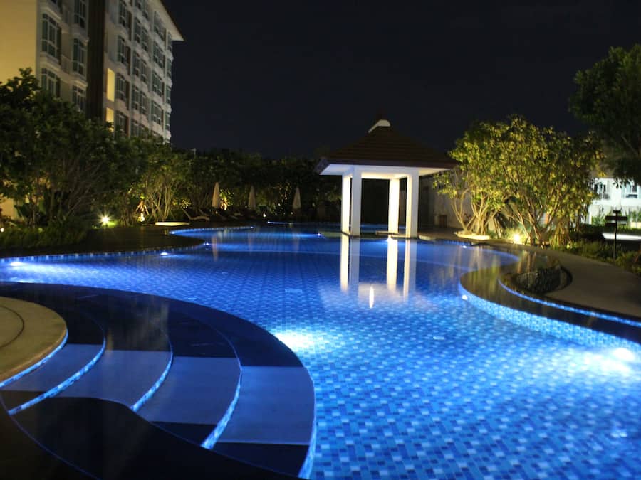 Bar junto à piscina