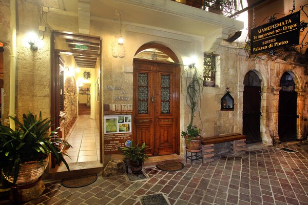 Palazzo Di Pietro - Chania