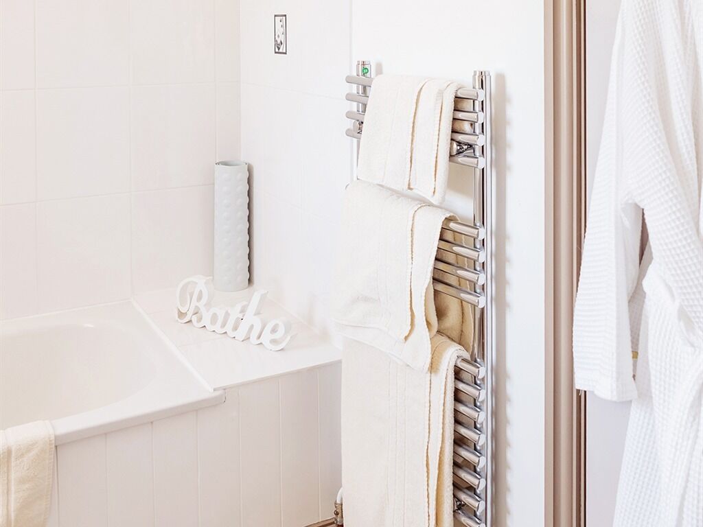Quarto Duplo Deluxe, casa de banho anexa | Casa de banho | Artigos de higiene pessoal grátis 
