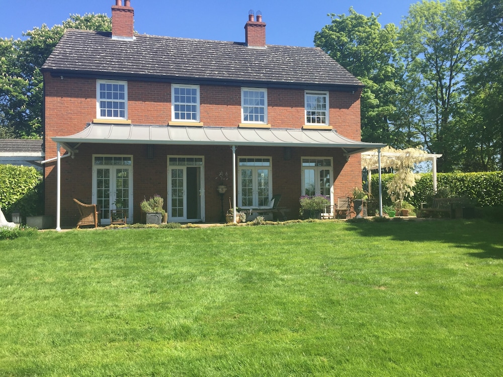 The Hall Farm B & B - Cambridgeshire