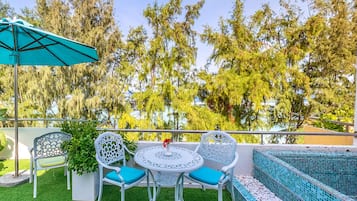 Suite, terraço, vista para o oceano | Terraço/pátio interior