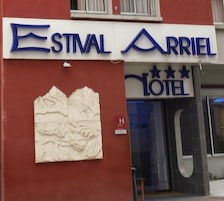 Entrada do alojamento