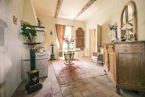 Entrada (vista interior)