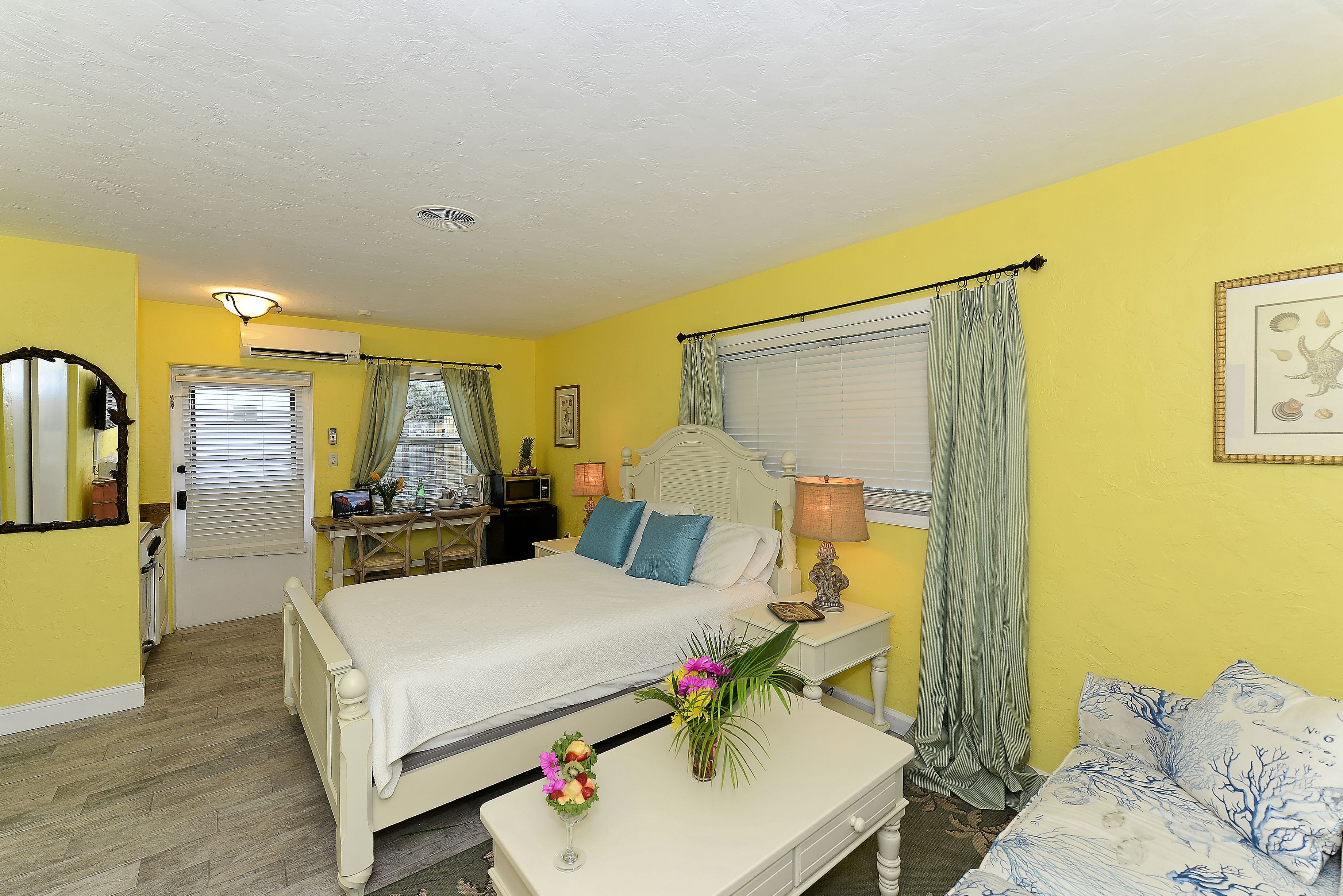 Siesta Key Palms Resort in Sarasota: Find Hotel Reviews, Rooms, and ...