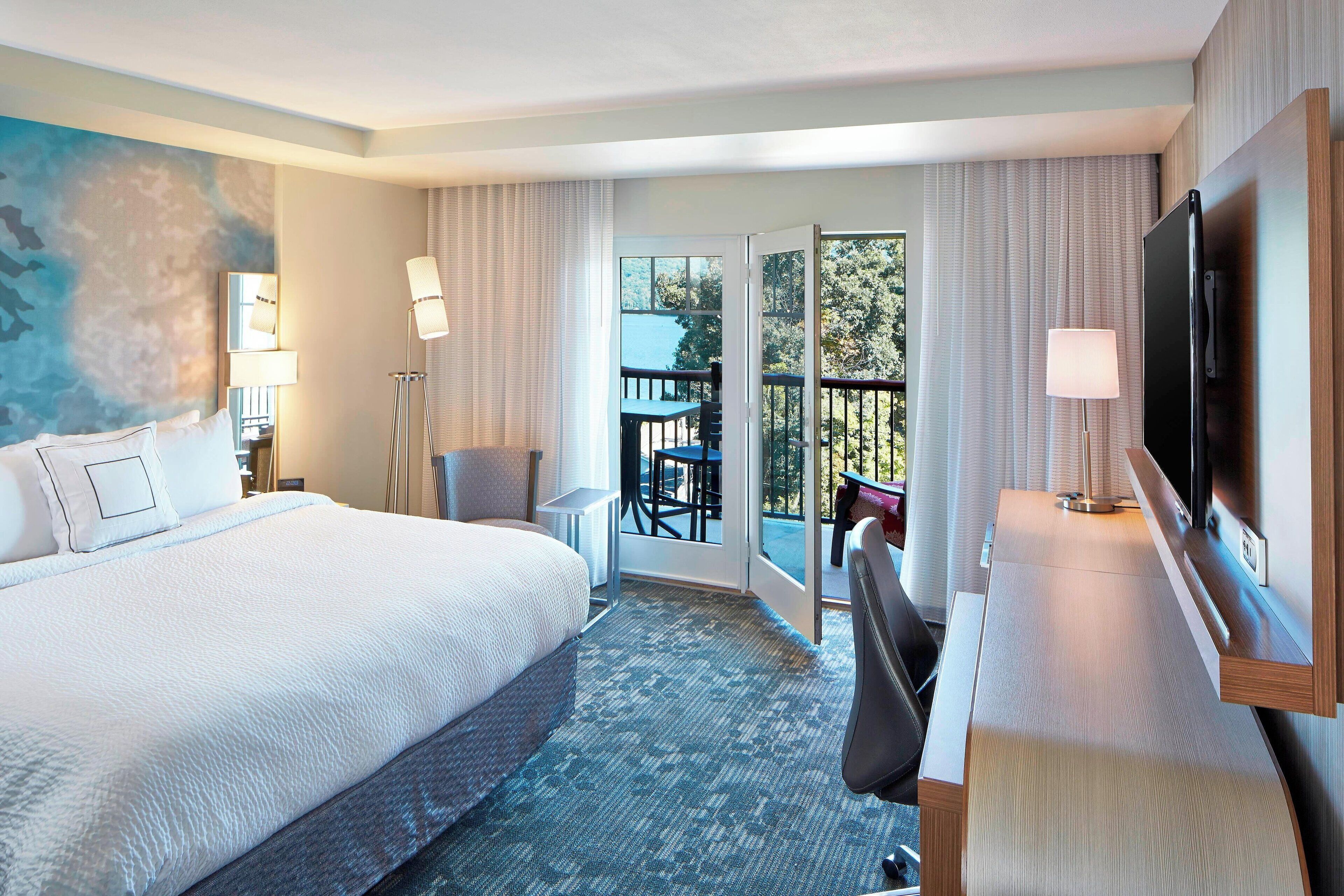 Courtyard by Marriott Lake George Reviews, Deals & Photos 2025 - Expedia
