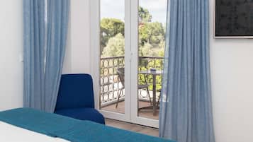 Quarto Duplo ou Twin, varanda, vista para a montanha | Terraço/pátio interior