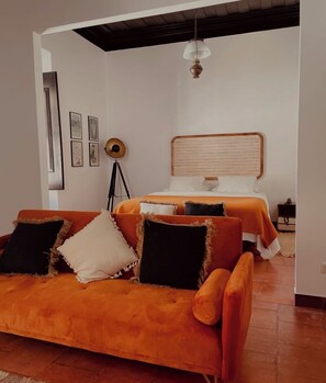 Suíte premium | Edredons de pluma, frigobar, cofres nos quartos, Wi-Fi de cortesia