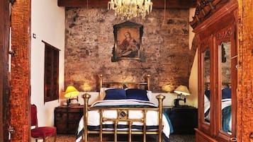 Los Lavaderos | Roupas de cama de algodão egípcio, edredons de pluma, cofres nos quartos