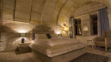 Presidential Cave Suite | 1 quarto, roupa de alta qualidade, cofre no quarto
