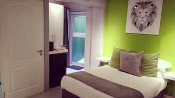 Estúdio (1) | Roupa de alta qualidade, cofre no quarto, secretária, Wi-fi grátis