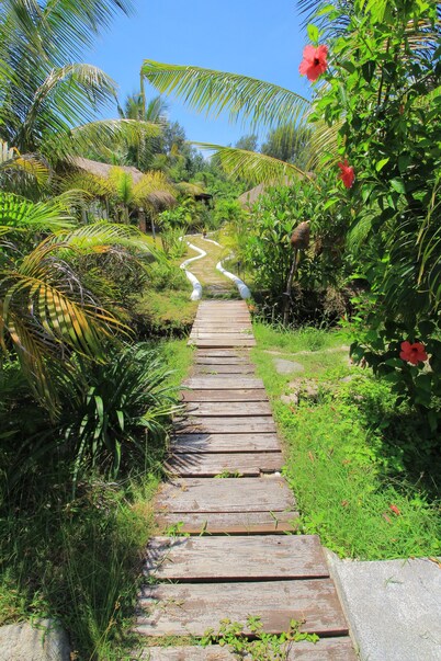 Adeng-Adeng Bungalows
