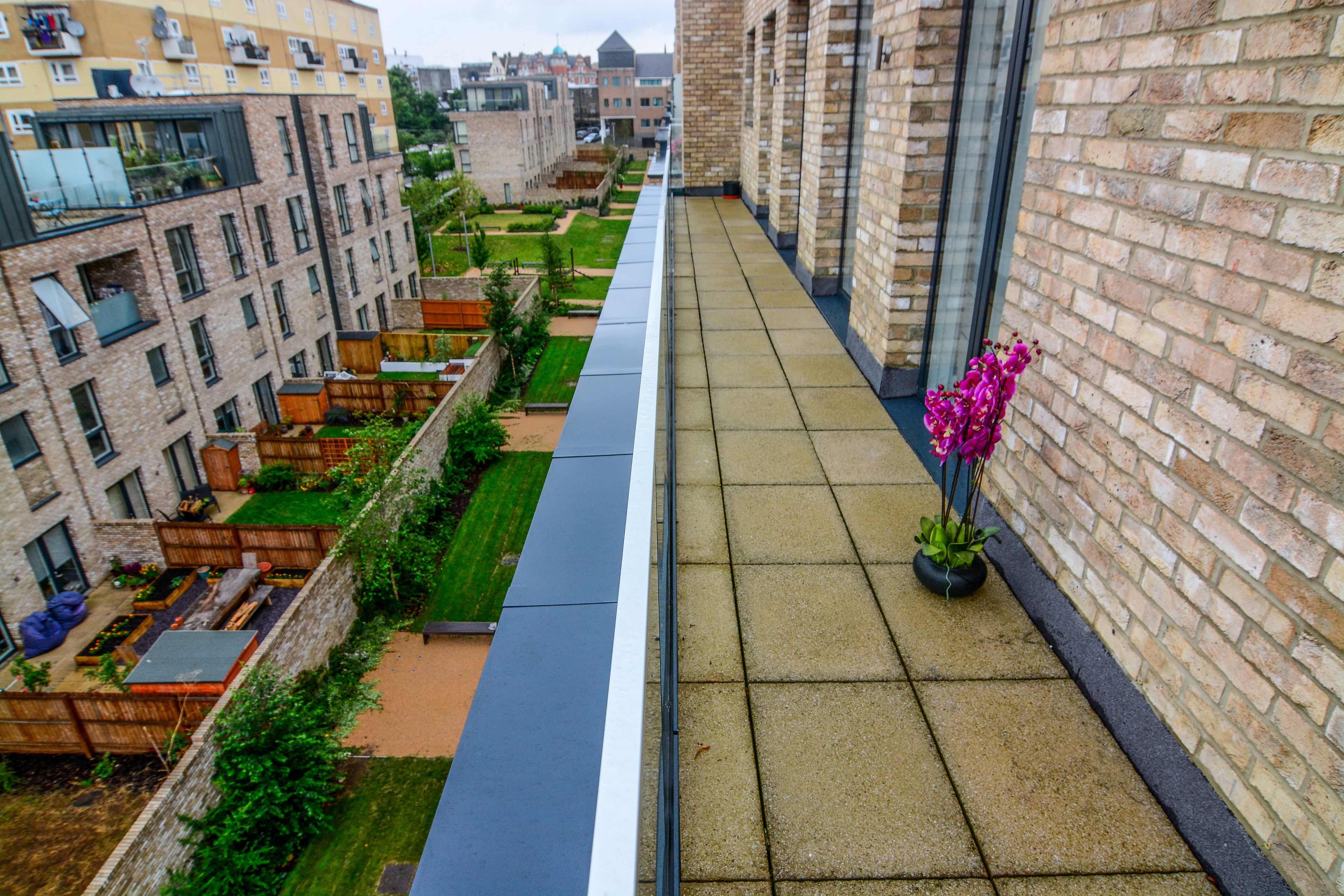 Apartamento, 4 quartos | Varanda