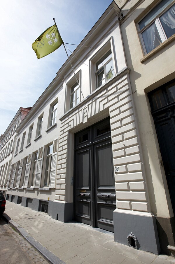 Stylish Design B&b / City Center - Bruges