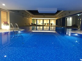 Piscina interna