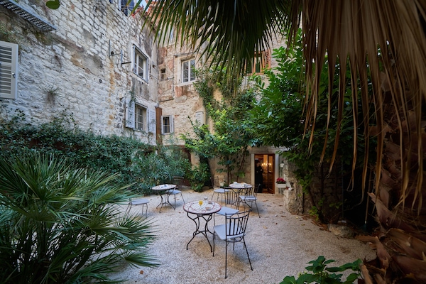 Comfort Double Room | Vista para o jardim