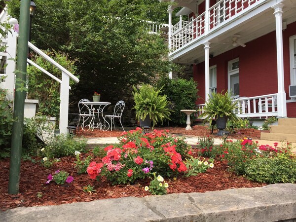 Elmwood House - Arkansas