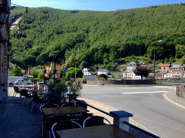 Hôtel Les Boucles De Meuse - Ardennes