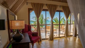 Vila superluxo, 3 quartos | Terraço/pátio
