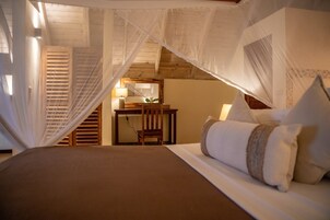 Vila superluxo, 2 quartos | Roupas de cama premium, cofres nos quartos, escrivaninha