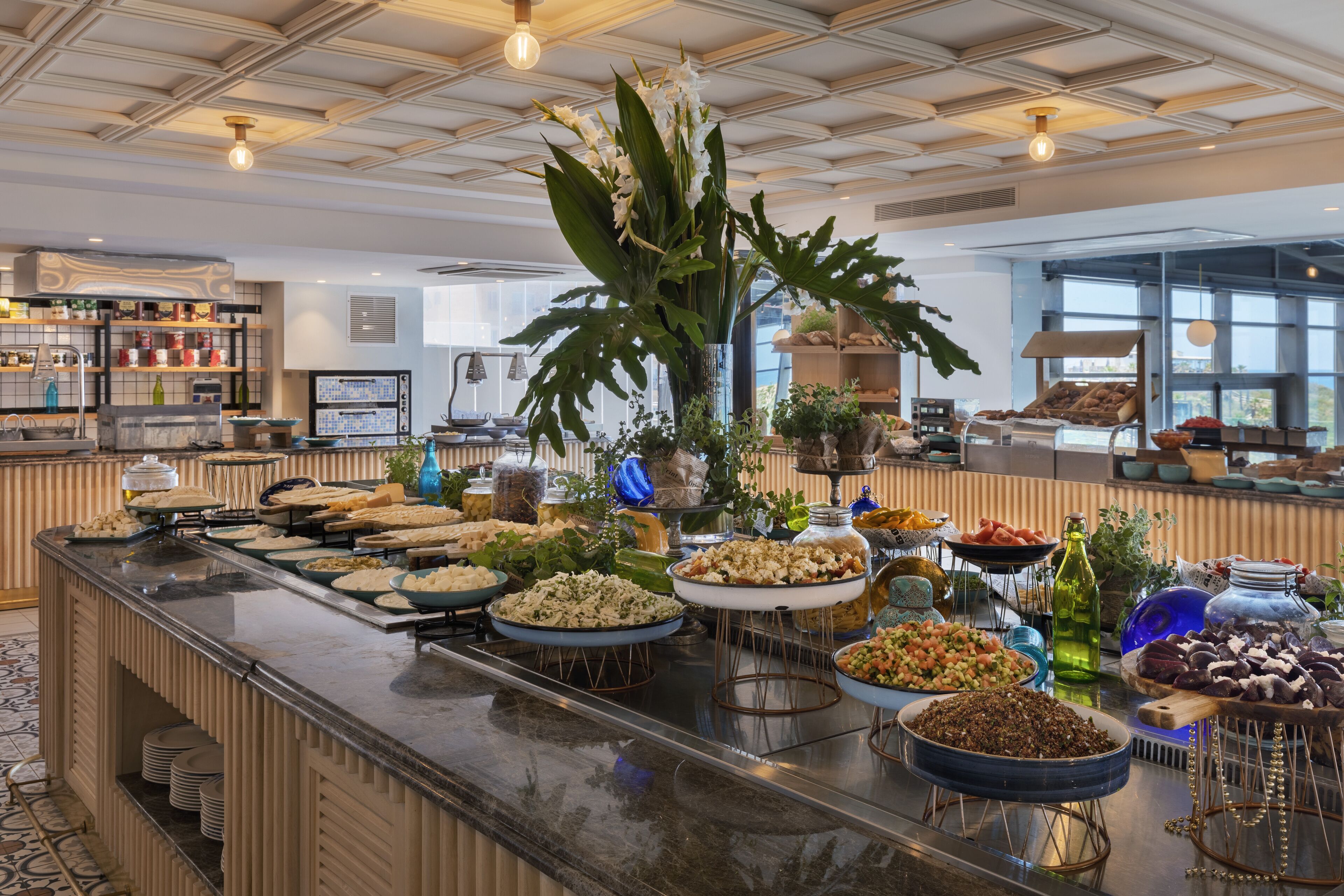 Pequenos-almoços, almoços e jantares servidos 