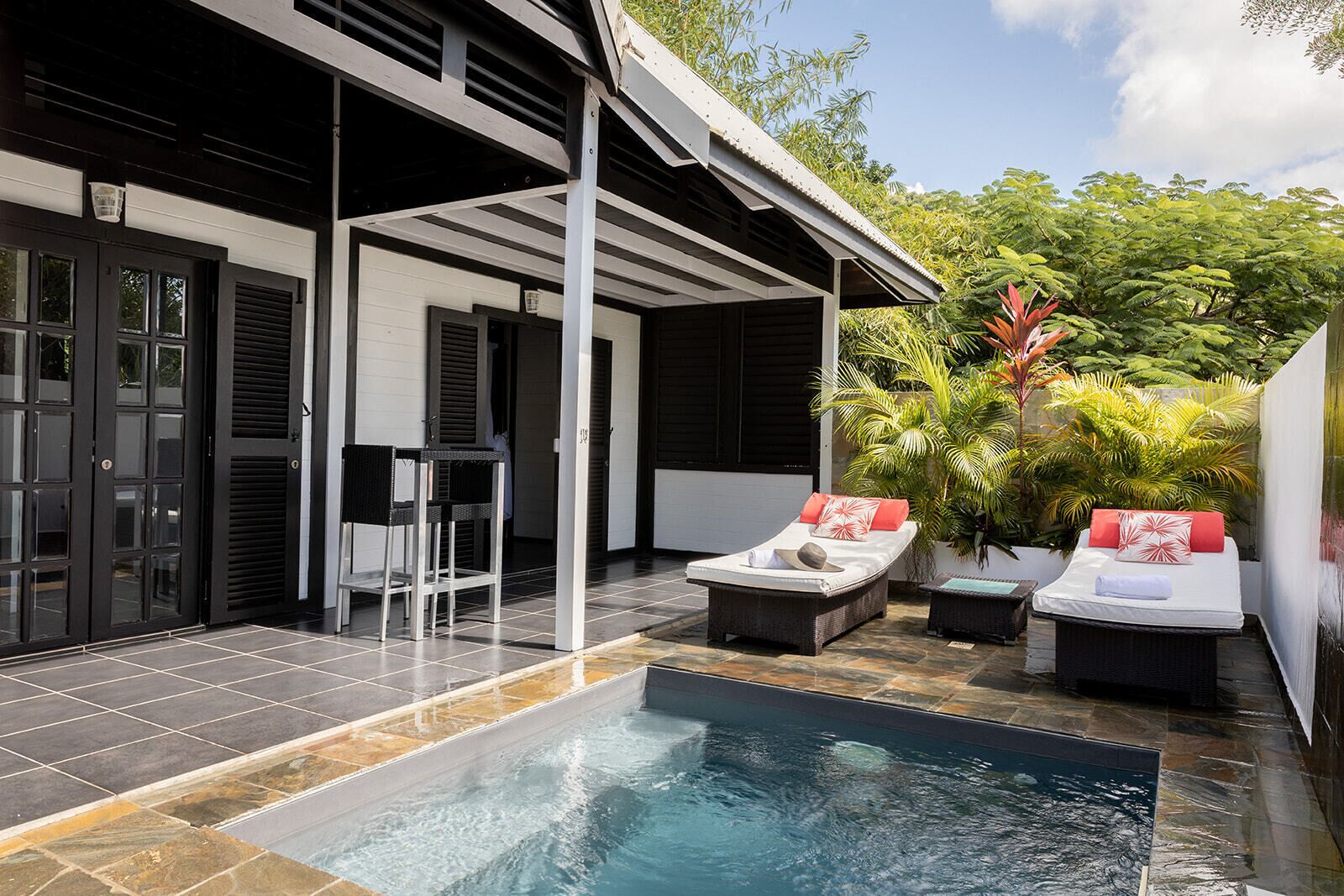 Villa LODGE, Piscine privée | Terraço/pátio interior