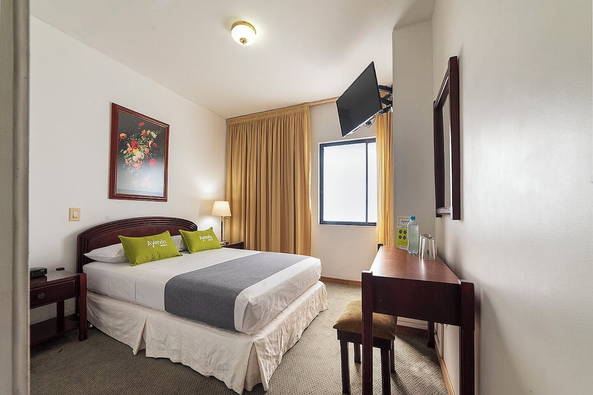 Quartos insonorizados, Wi-fi grátis, roupa de cama fornecida