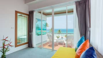 Roupa de alta qualidade, minibar com produtos grátis, cofre no quarto