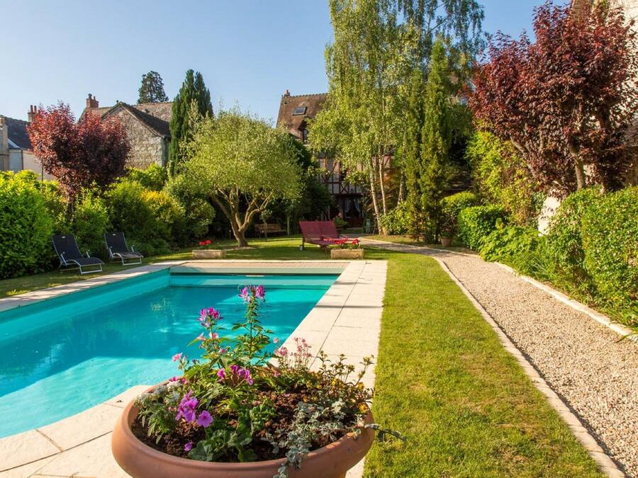 Piscina exterior sazonal