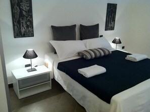 Cofre no quarto, secretária, quartos insonorizados, Wi-fi grátis 