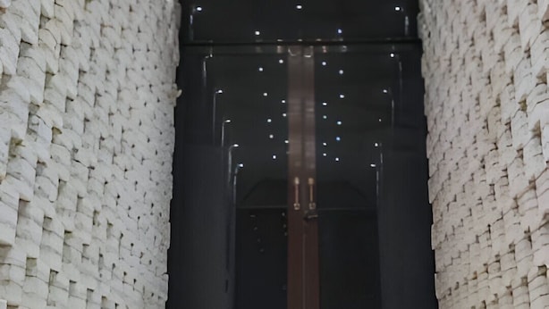Entrada (vista interior)