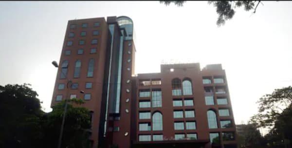 Hotel Sai Palace Grand Malad - Mumbai
