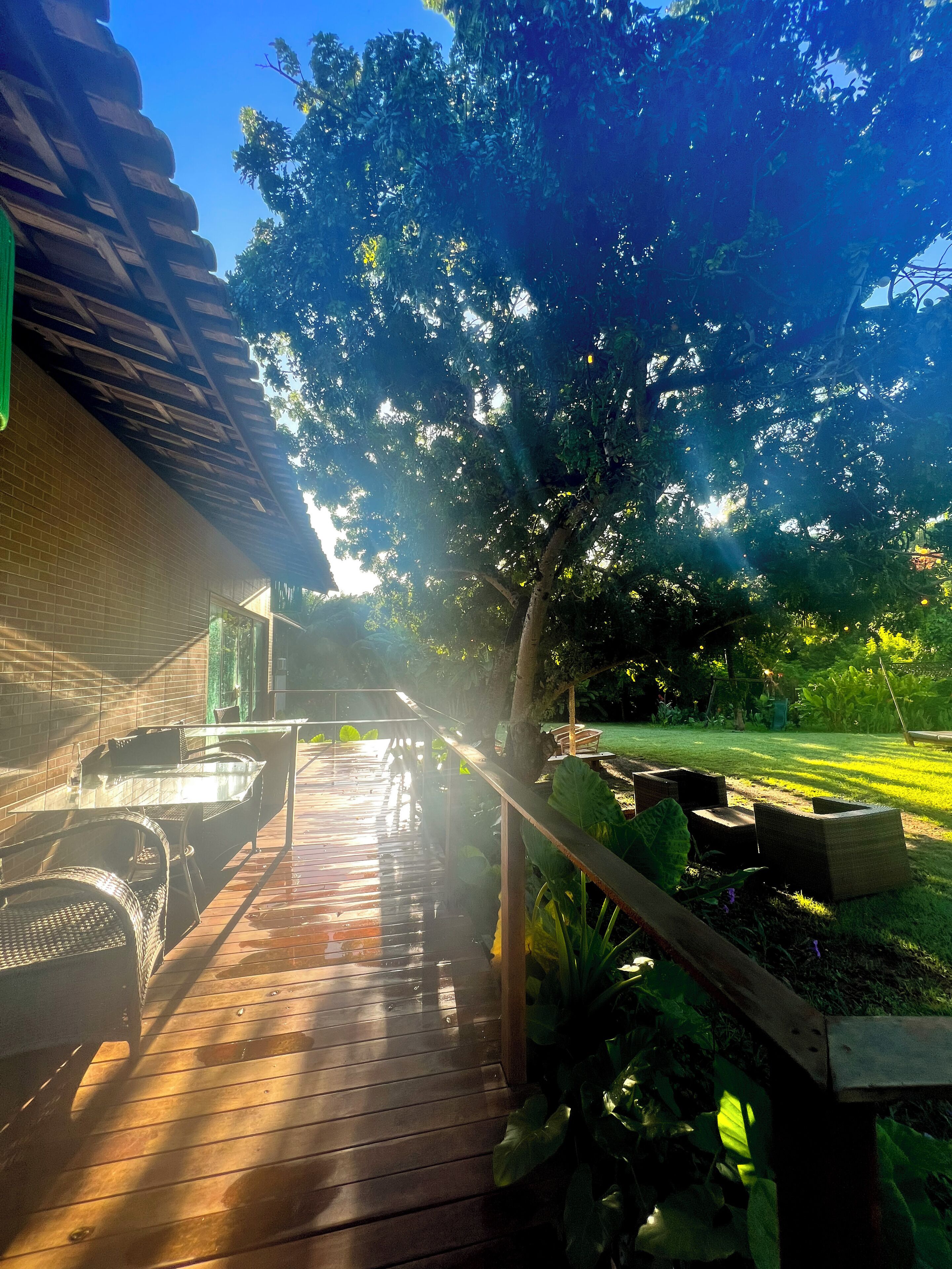 Suite Varanda | Vista para o jardim