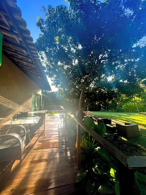 Suite Varanda | Vista para o jardim