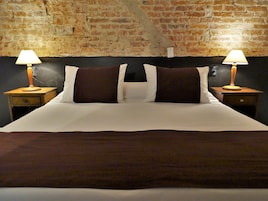 Quarto Duplo ou Twin Standard | Minibar, Wi-fi grátis, roupa de cama fornecida 