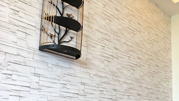 Quarto Quádruplo Standard, varanda | Roupa de alta qualidade, com decoração personalizada