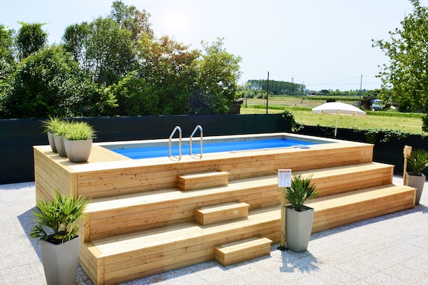 Piscina externa sazonal