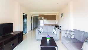 Suite Executiva, 3 quartos, varanda | Cofre no quarto, ferro/tábua de engomar, camas desdobráveis 