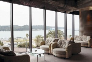 Sala de estar do lobby