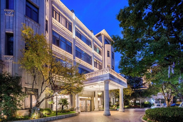 Shanghai Donghu Hotel - Shanghai