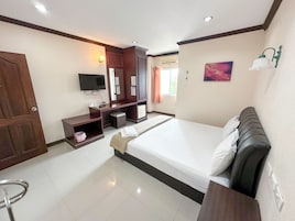 Quarto casal standard | Wi-Fi de cortesia, roupa de cama