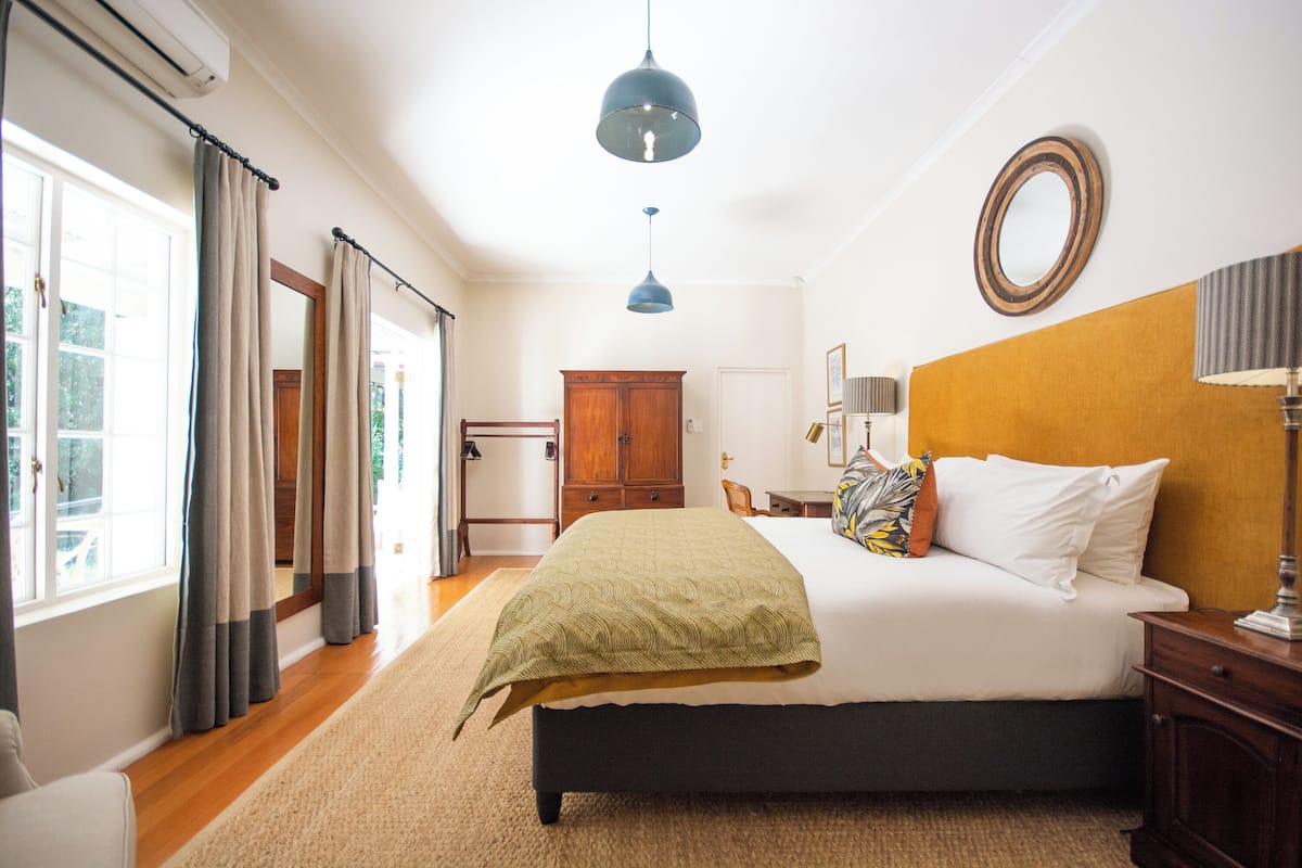 Casa de campo, 2 quartos (Clarence) | 5 quartos, roupas de cama premium, cofres nos quartos